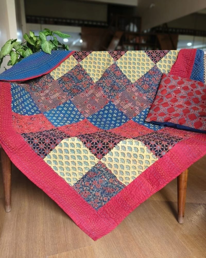 Patchwork Two-Layer Ajrakh Quilt (Godhri) Single - (GODH0032) - The ...