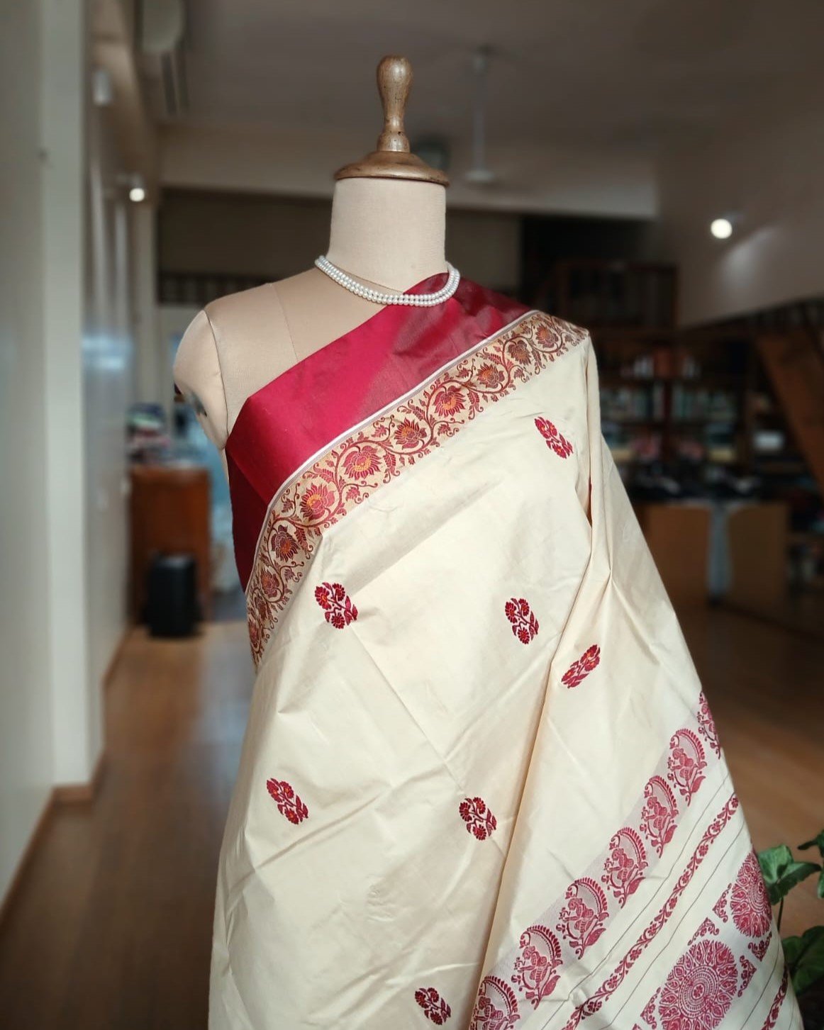 Garad Saree from Murshidabad – (GKSM0006) - The Magic Room