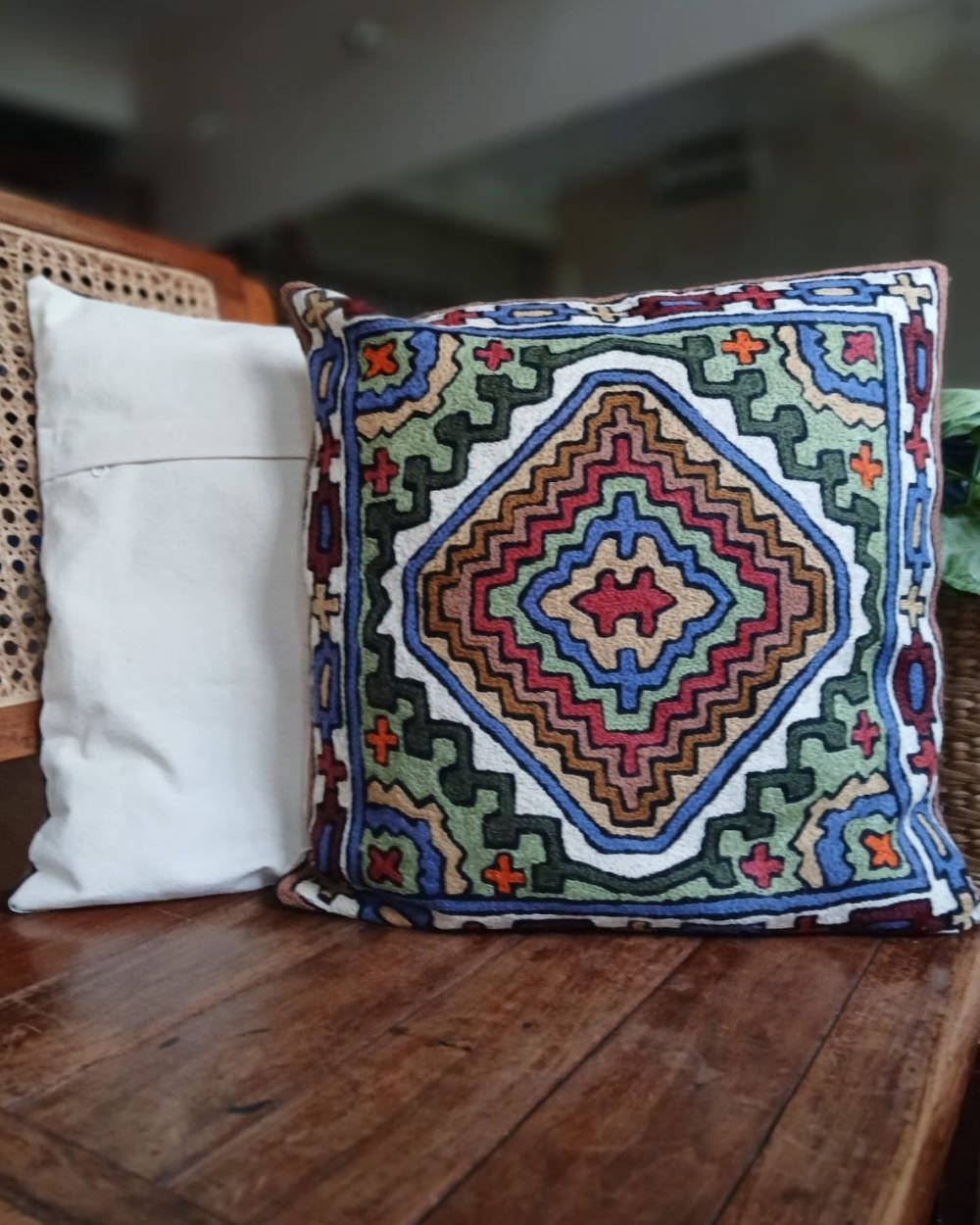 Densely embroidered cushion covers in paako style – (DECC0006) - The ...
