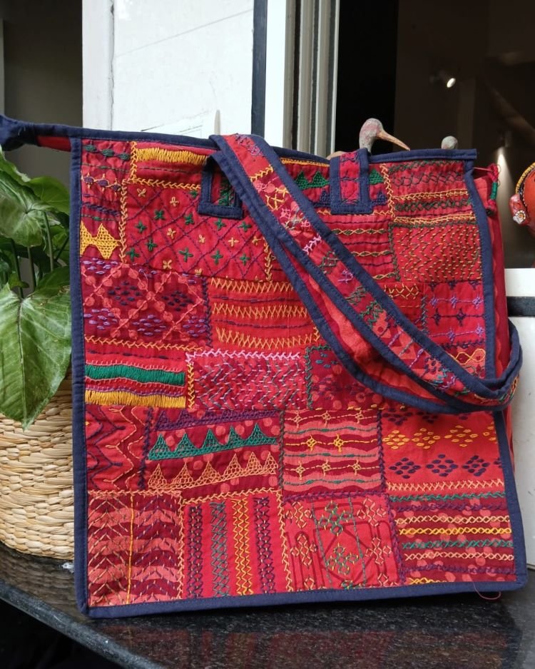 Boho Patchwork Tote Bag with Hand-Embroidery -(TOTB1017) - The Magic Room