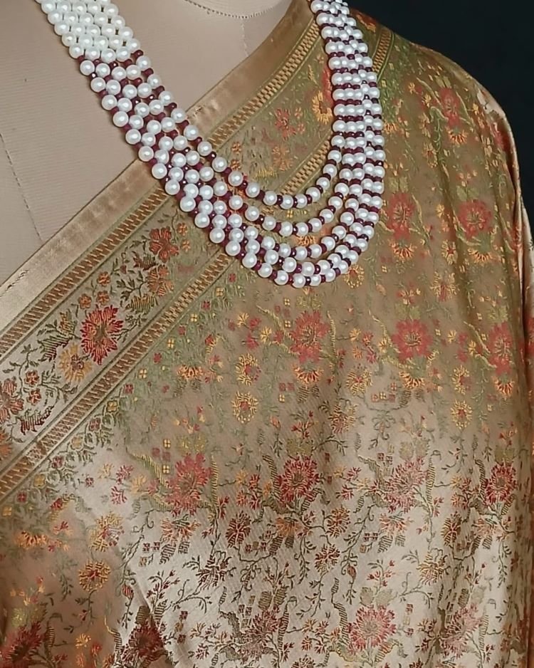 Handloom Himroo in a Butter Soft Pure Mulberry Silk Weave - (HHSS0001 ...