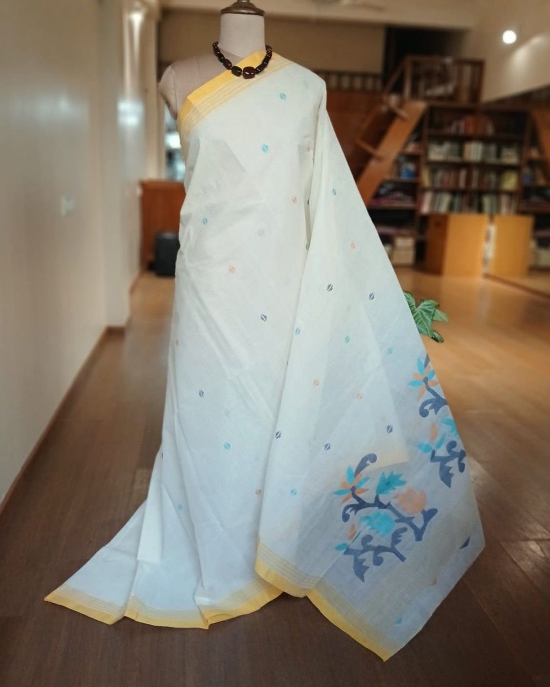 Crisp Cotton Hand Jamdani from Phulia in West Bengal - (CCHJ0003) - The ...