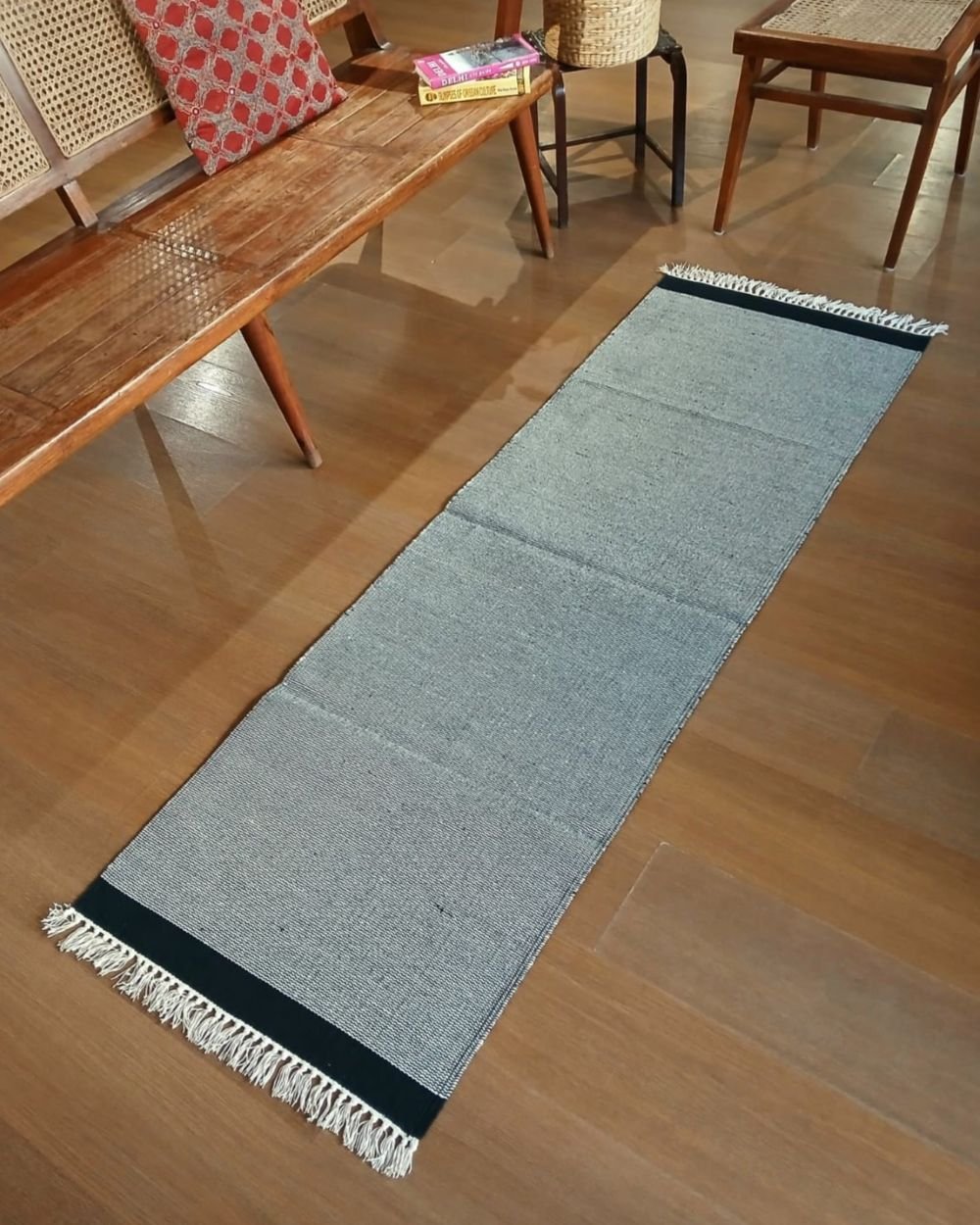 Handwoven Dhurrie from Warangal (2 x 6 ft) - (HDFW0001) - The Magic Room